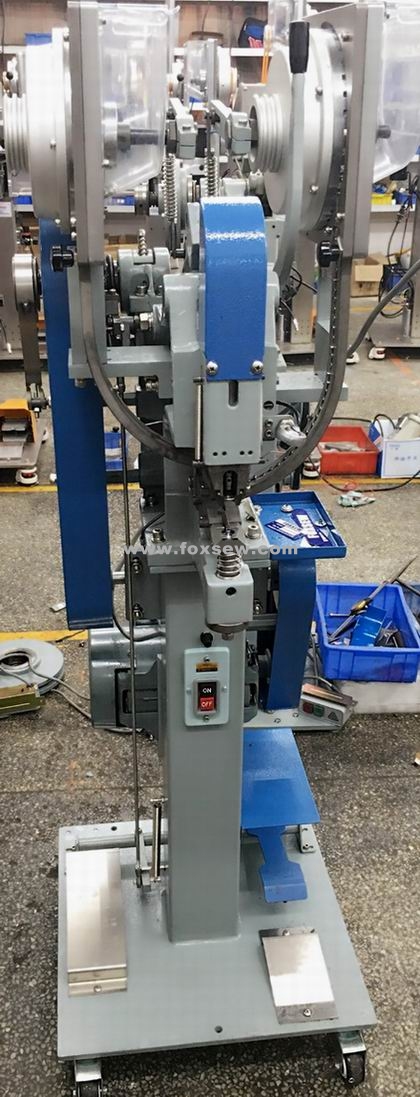 Automatic Snap Button Machine Manufacturer