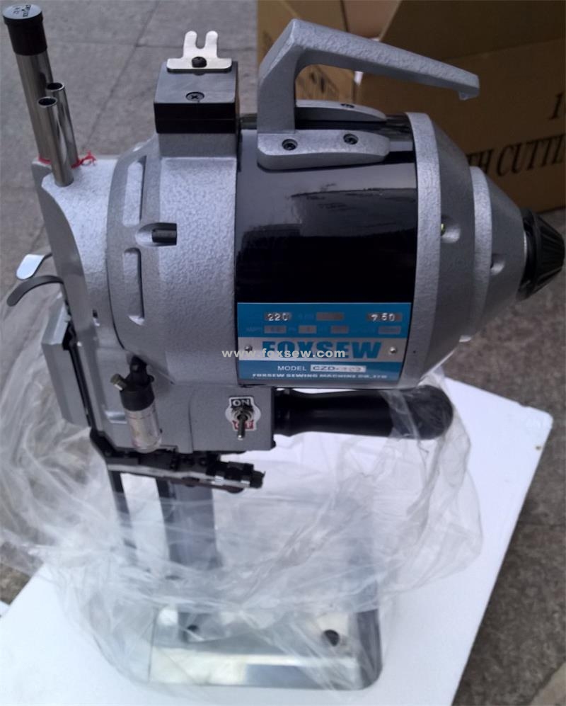 Auto-Sharpening Straight Knife Cutting Machine - FOXSEW